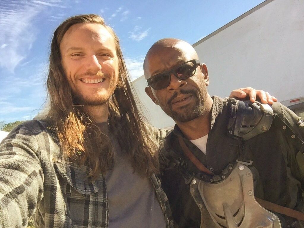 THE WALKING DEAD 10 ANOS: Entrevista exclusiva com Joshua Mikel (Jared)